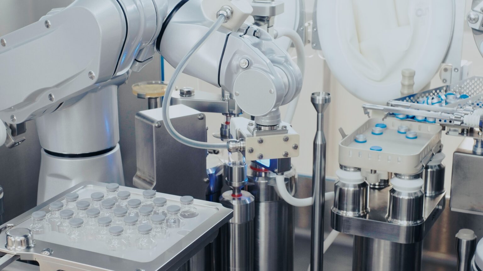 Asycube Clean 230: a flexible feeder for pharmaceutical industry